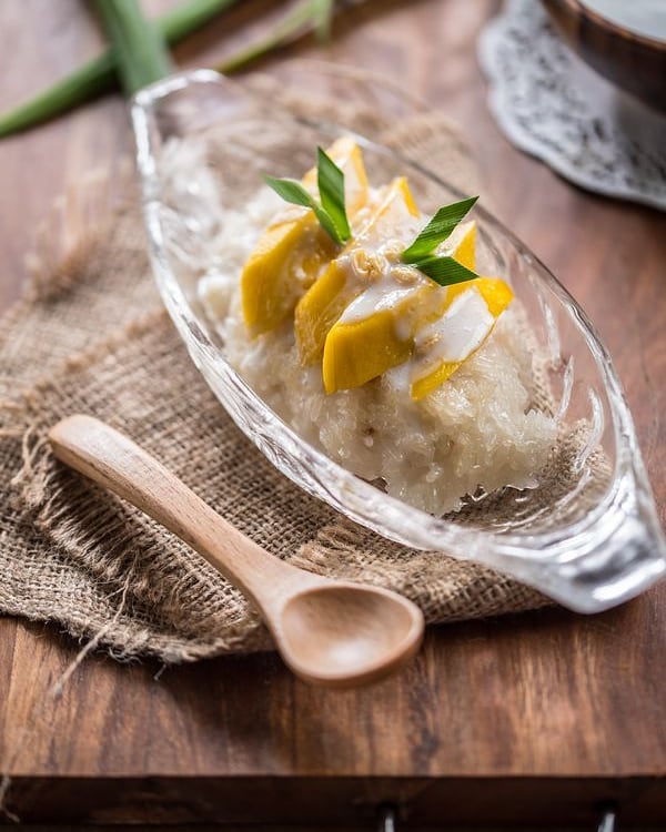 Mango Sticky Rice di Surabaya, Sensasi Rasa Manis Gurih yang Bikin Nagih