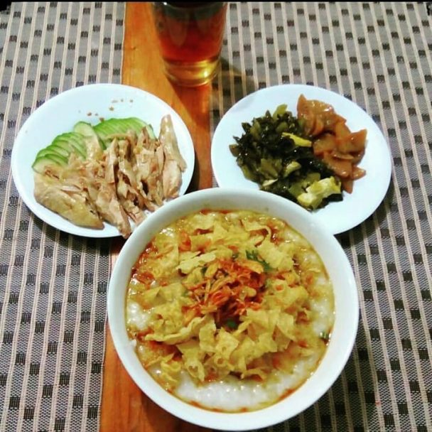 Libas Dingin Kota Mochi dengan Semangkuk Bubur Odeon Sukabumi yang ...
