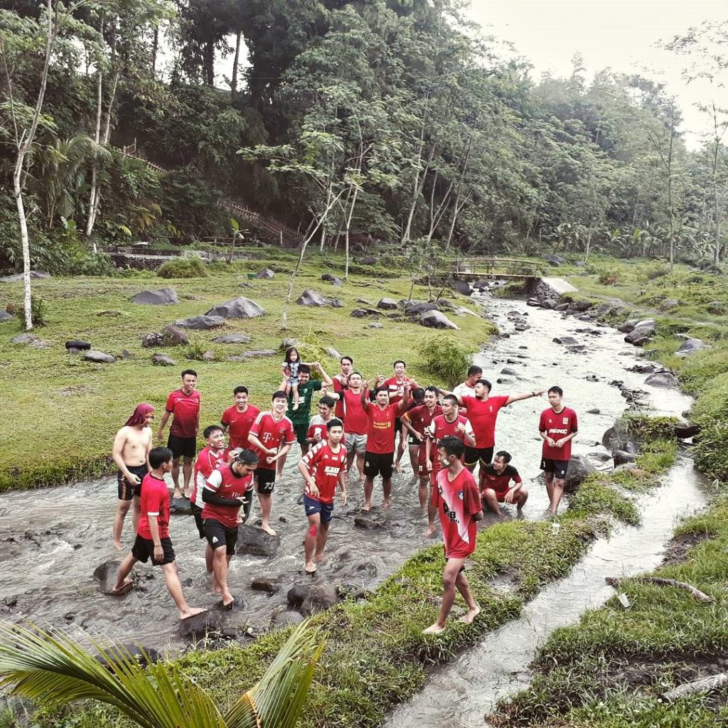 Seru-seruan Wisata Outbound di Jogja Bareng Teman, Biar Lebih Kompak ...
