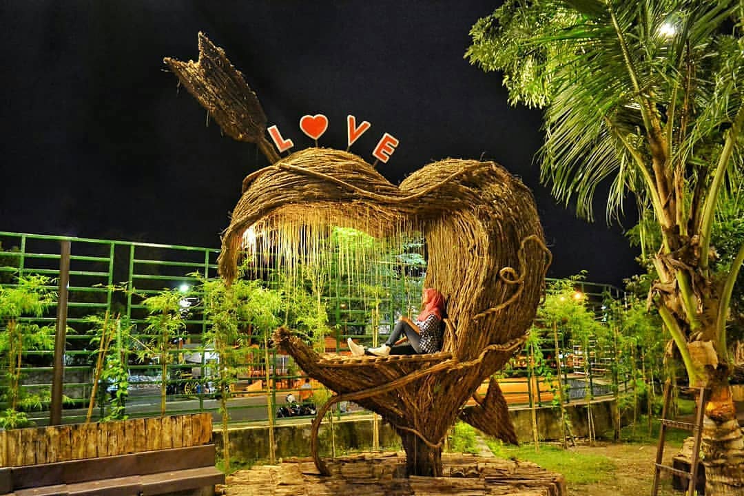 XT Square Jogja, Wisata Selfie di Kota Gudeg yang Membuatmu Tak Bisa ...