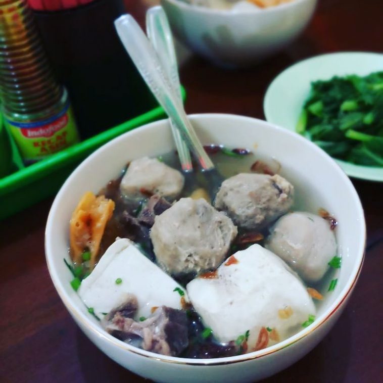 Bakso Balungan di Solo, Ada yang Lebih dari Setengah Abad Lamanya!