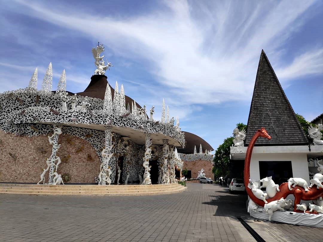 Ubud Corner Silver Bali, Galeri Perak dengan Bangunan Super Cantik ...