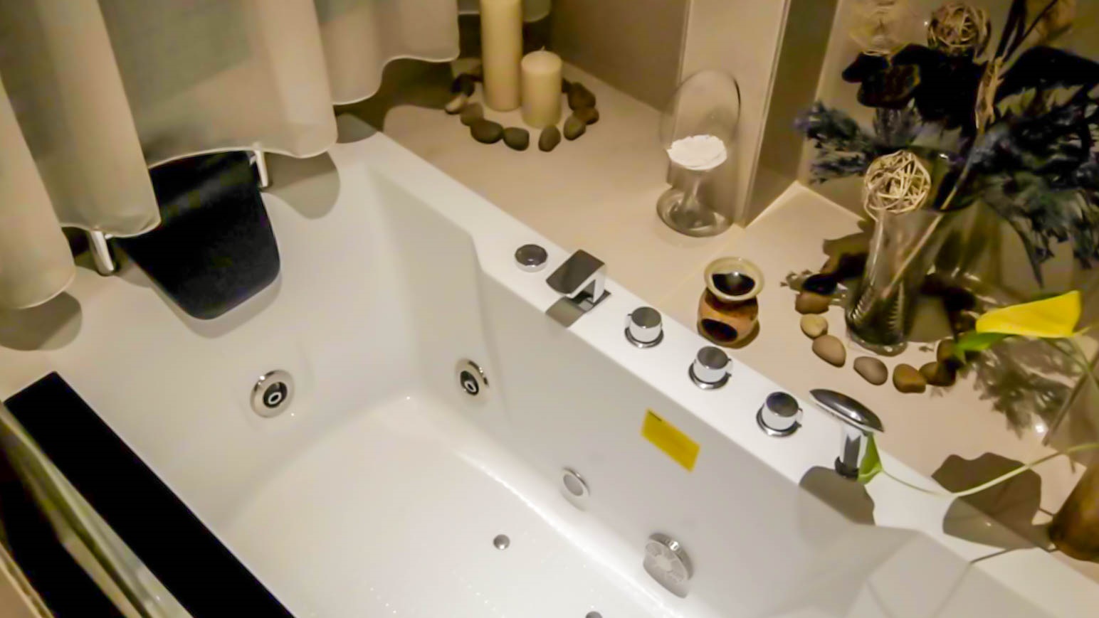 Nikmati Sensasi Staycation di Ibis KLCC dan Malaka, Liburan ke Malaysia ...