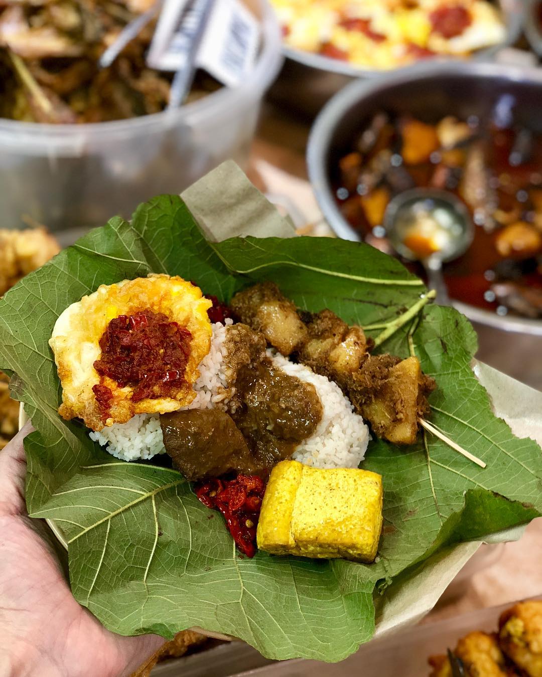 Nasi Jamblang Mang Dul, Kuliner Legendaris Khas Cirebon Langganan SBY