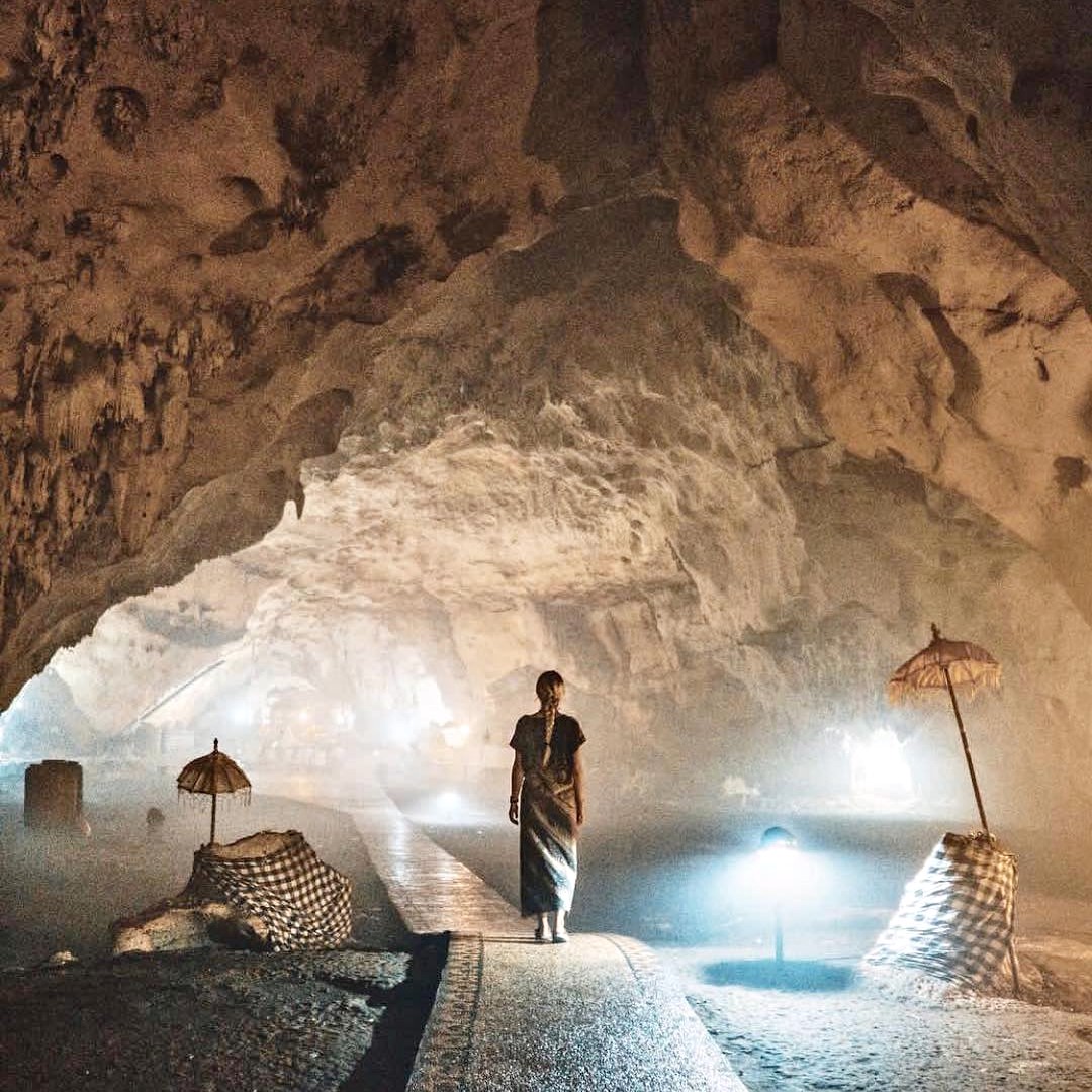 Goa Giri Putri Bali, Cantiknya Salah Satu Pura di Pulau Dewata dengan ...