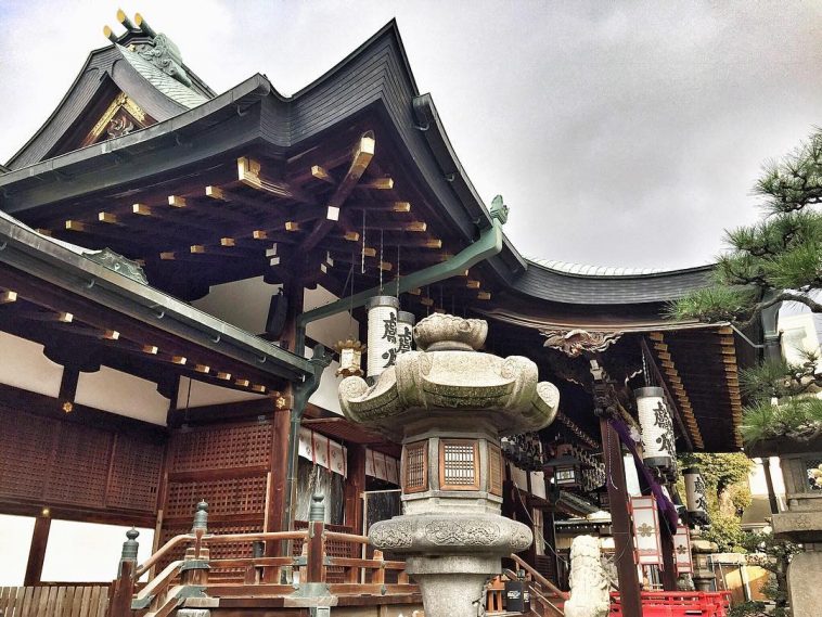 Eloknya Osaka Tenmangu Shrine Jepang, Kuil Shinto Kuno Abad ke-10