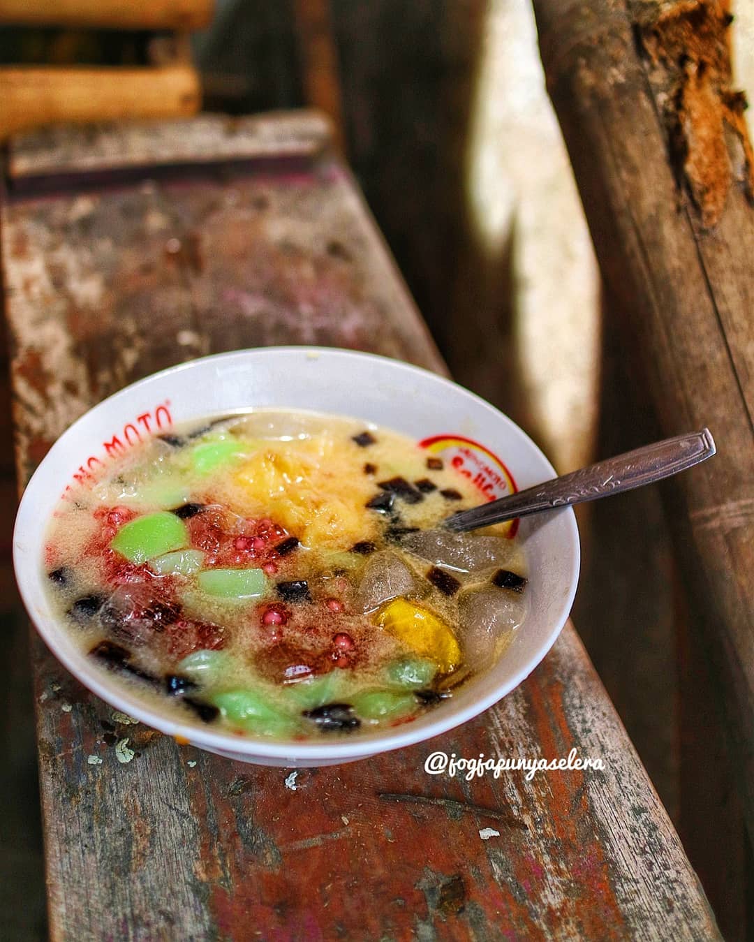 Es Jaipong di Jogja, Tampilan Menggoda Rasa Bikin Lidah Bergoyang