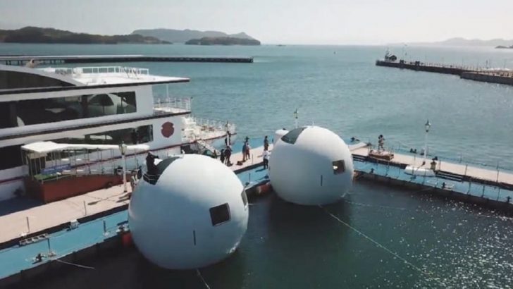Unik, Hotel Apung Jepang Ini Biarkan Kamu Rasakan Sensasi Hanyut di Lautan!