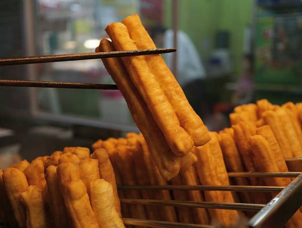 Cakue Peneleh Pasar Atom, Camilan Legendaris di Surabaya yang Wajib Dicoba