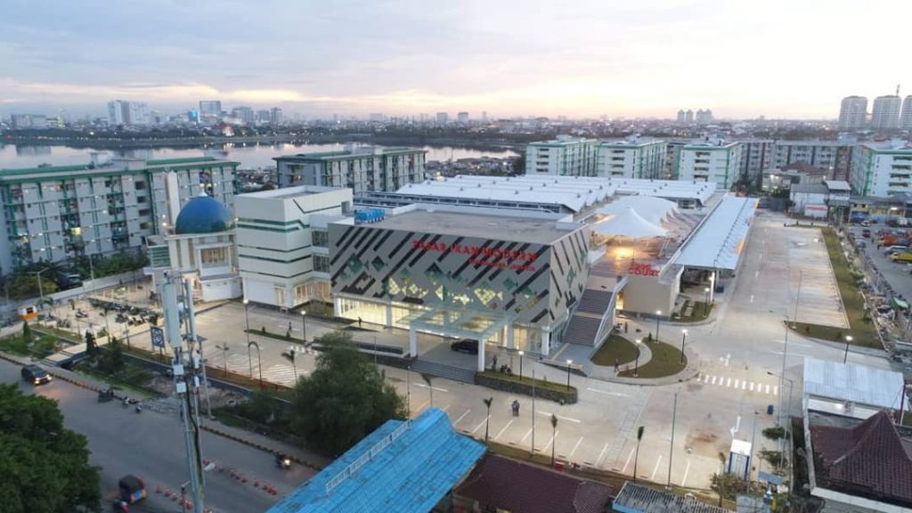 Pasar Ikan Modern Muara Baru Jakarta, Wisata Belanja Ikan Segar dengan ...