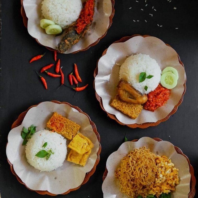 Sego Sambel di Malang, Cita Rasa Pedasnya Bikin Ketagihan