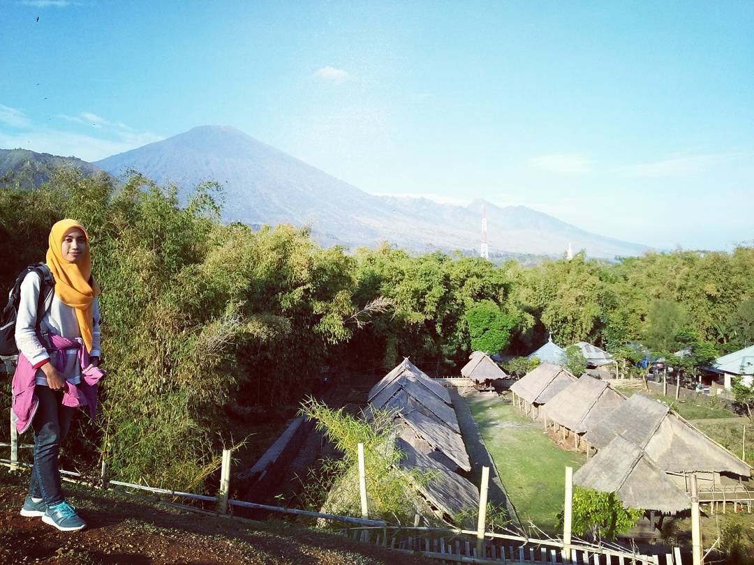 Enjoying Magnificent Colorful Fields of Sembalun from Bukit Selong