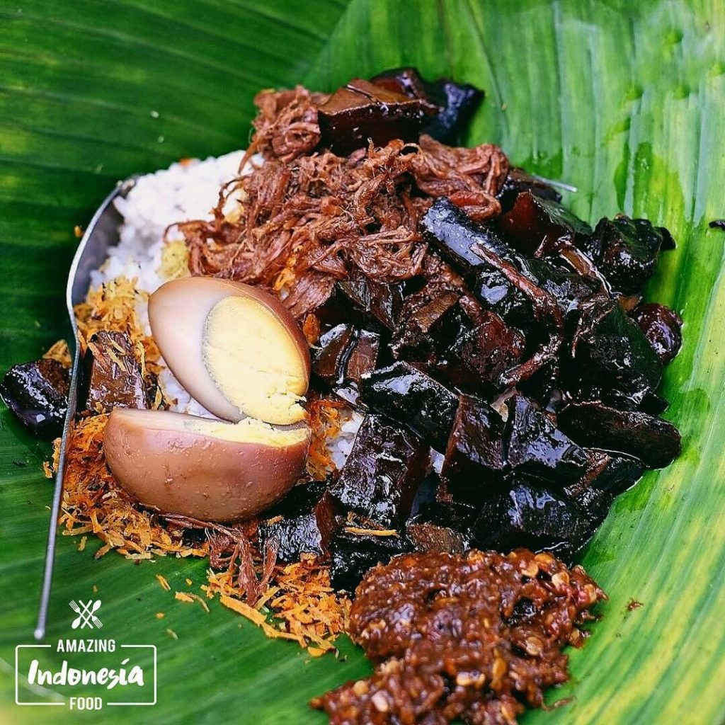 Nasi Krawu Mbuk Su yang Legendaris di Surabaya, Resep Turun Temurun ...