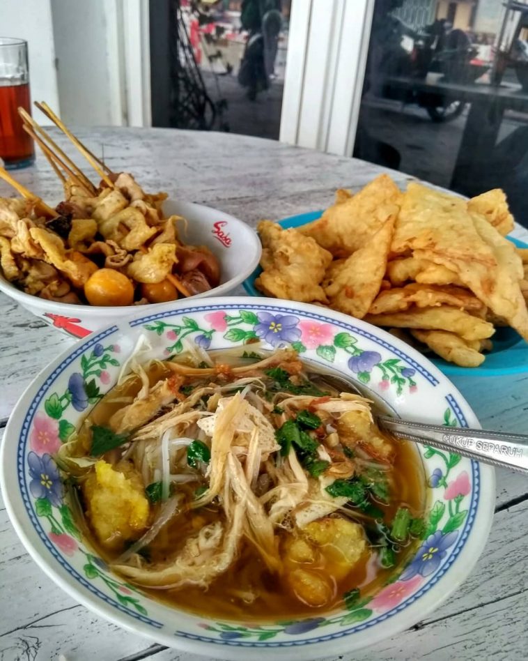 6 Soto Lenthok di Jogja, Jadi Bahan Bakar untuk Keliling Kota Pelajar