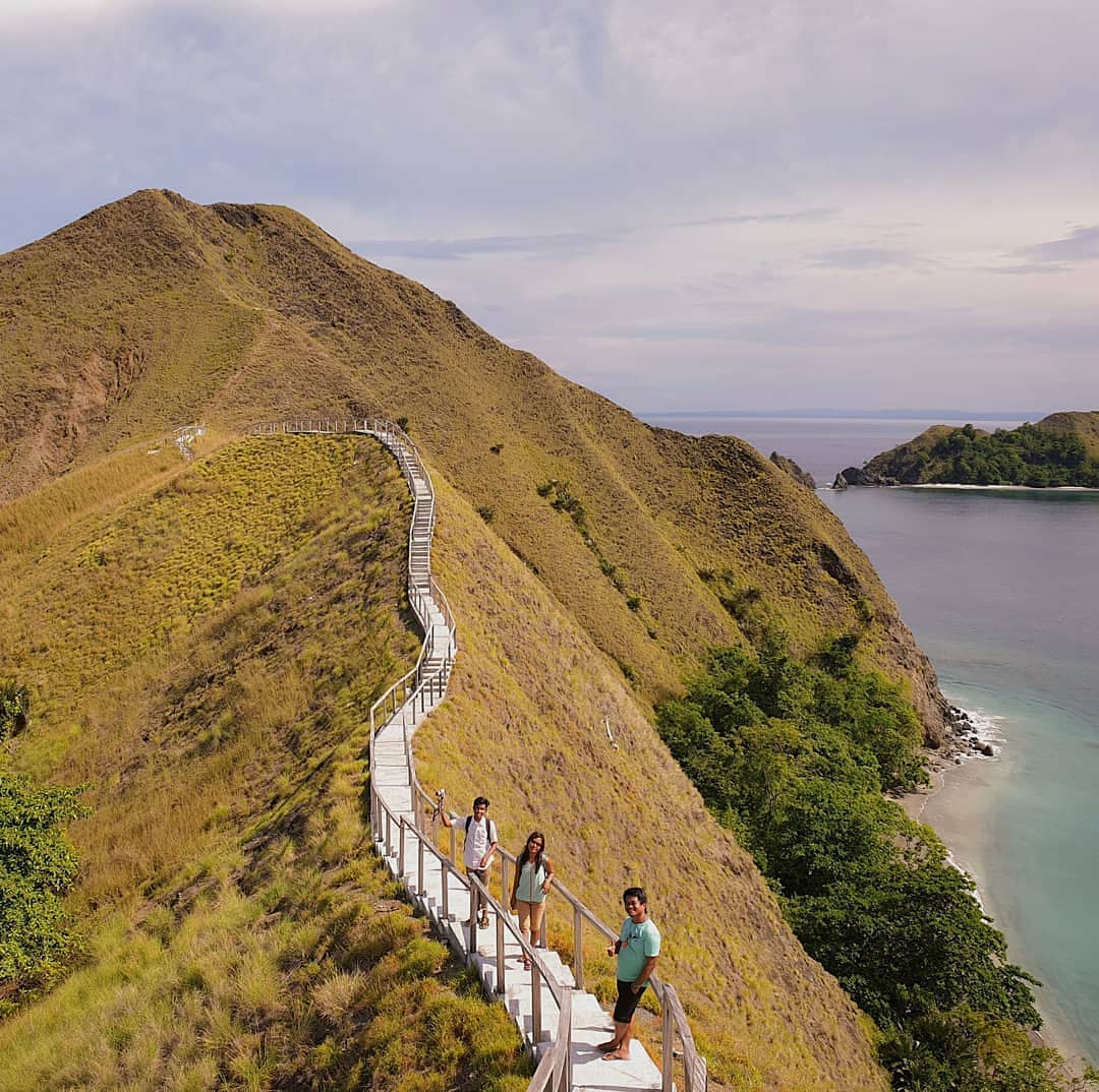 Pulau Dua Balatak di Sulawesi Tengah, Bukit Ratusan Tangga dengan ...