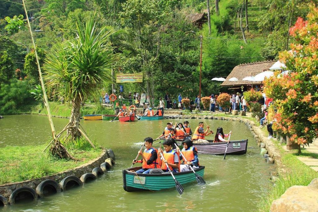 Dago Dream Park, a Place with a Thousand Selfie Spots