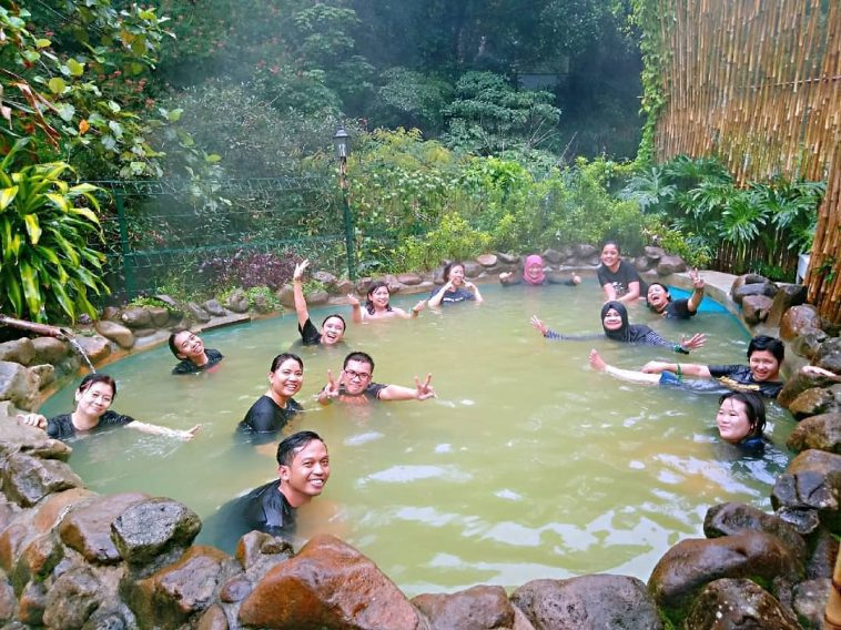 Wonderful Hot Spring Experience at Maribaya Resort and Spa