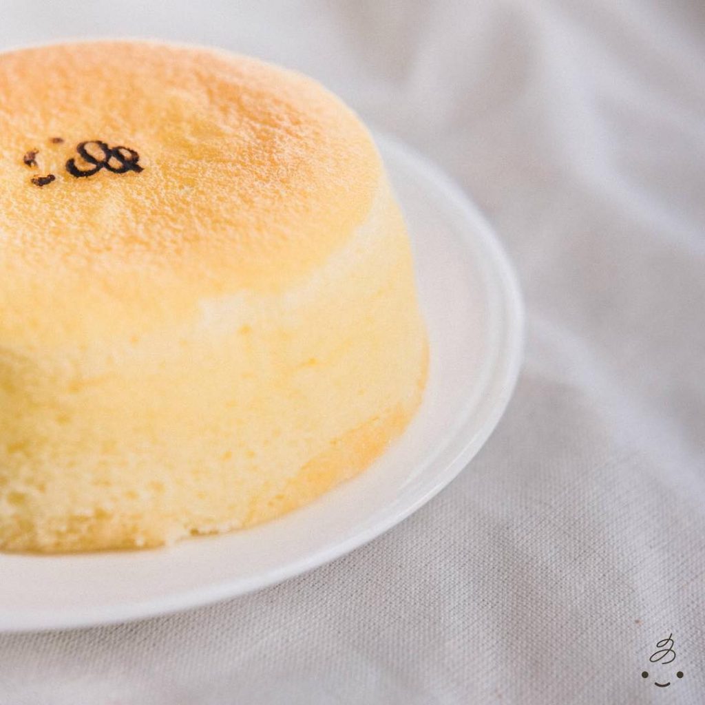 Tempat Nikmati Cheese Cake Jepang di Jakarta, Si Jiggly Seperti Jeli ...