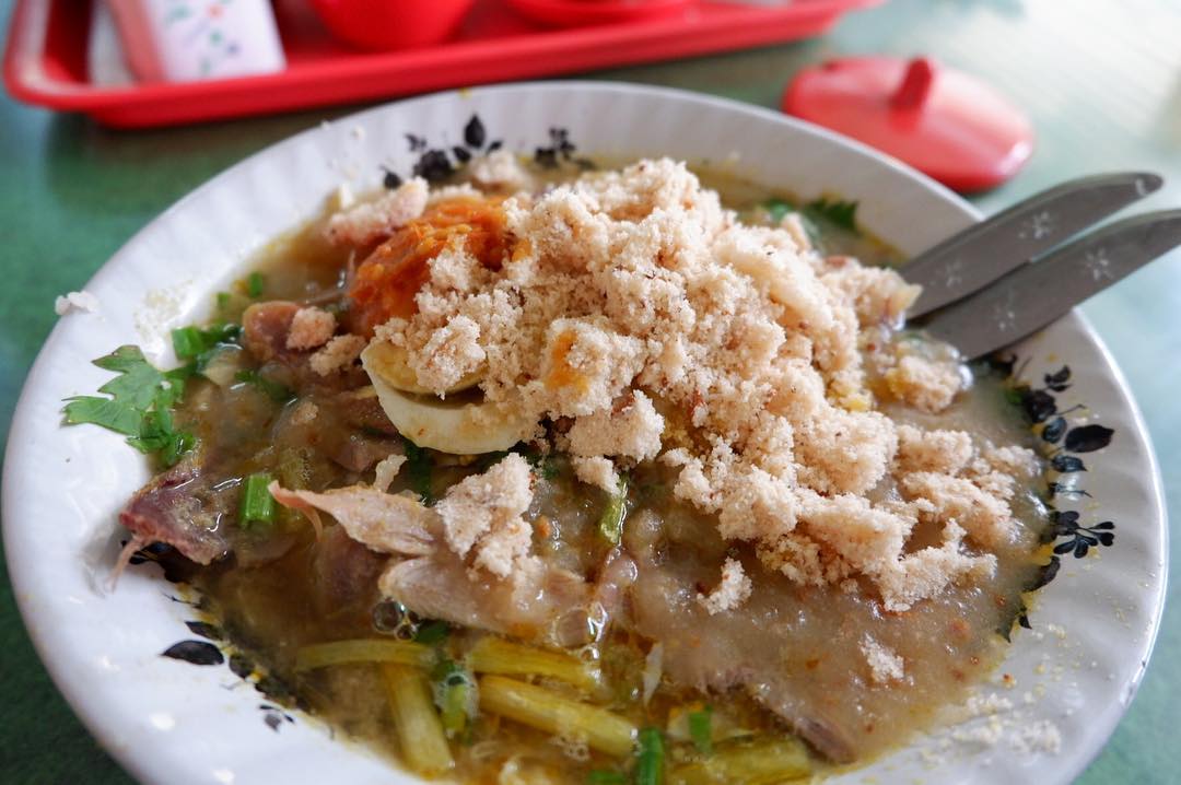Pilihan Tempat Sarapan Dekat Stasiun Gubeng, Isi Tenaga Sebelum Lanjut ...