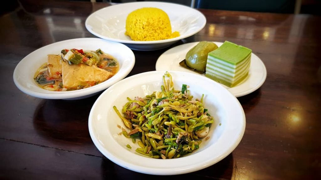 Restoran Manado di Jakarta Pusat, Lezatnya Santap Menu-menu Pedas Saat ...