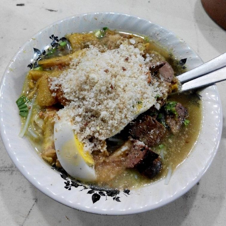 Pilihan Tempat Sarapan Dekat Stasiun Gubeng, Isi Tenaga Sebelum Lanjut ...