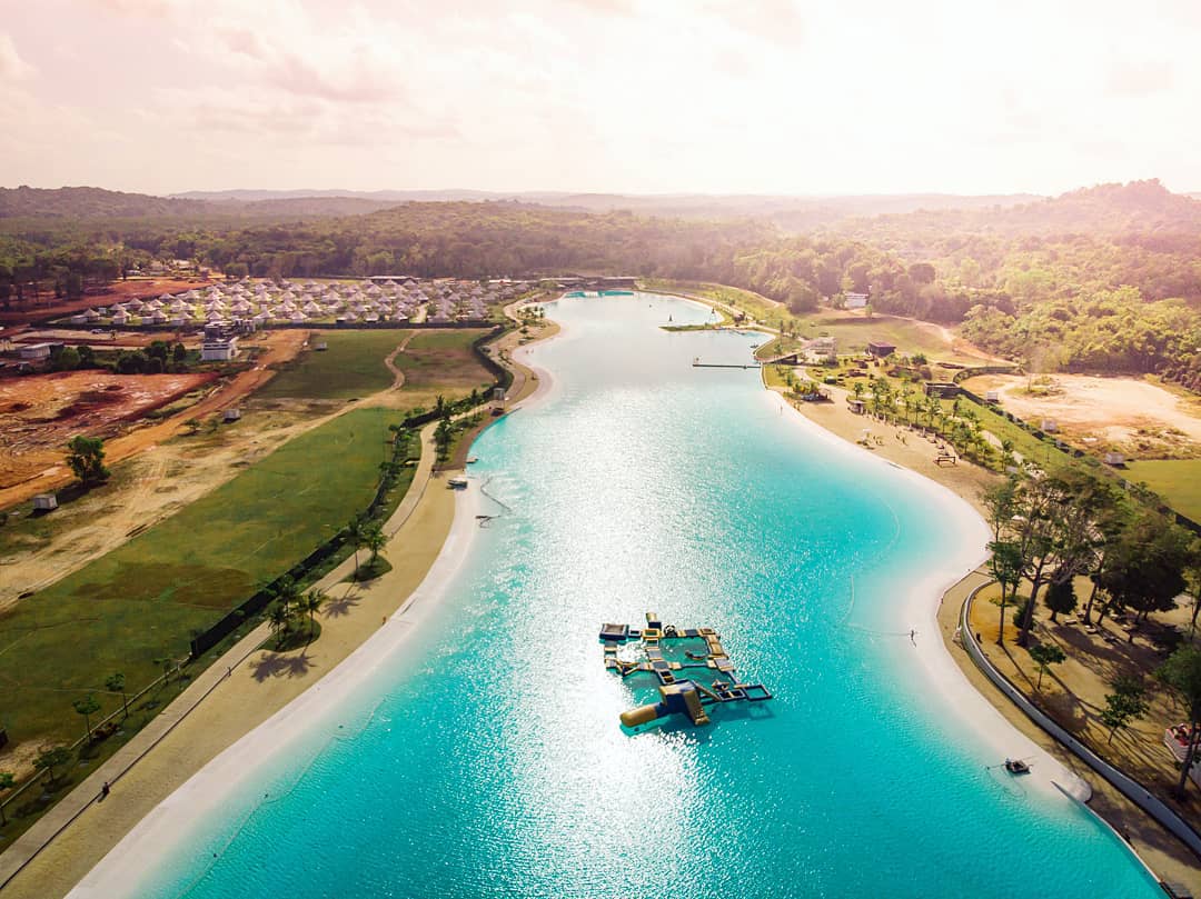 Fun Activities at Crystal Lagoon Bintan, the Largest Man-made Lagoon in ...