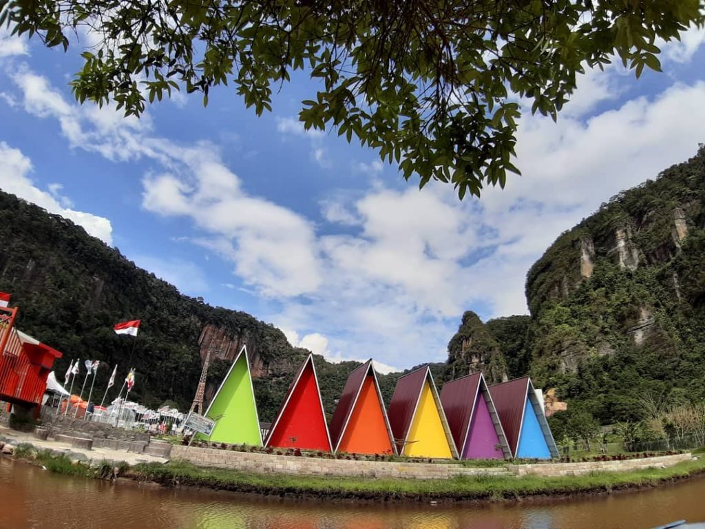 The Magnificent Harau Valley, the Yosemite of Indonesia