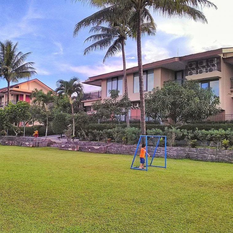 Hotel di Kuningan dengan Pemandangan Memukau, Leluasa Nikmati Sejuknya ...