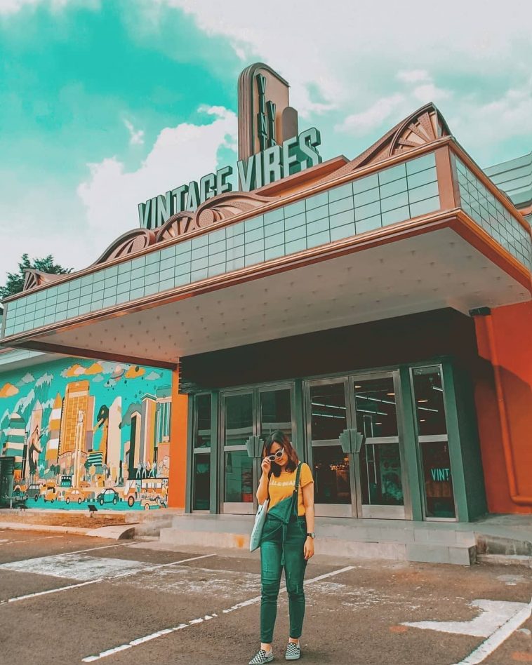 Inspirasi Spot di Vintage Vibes Store, Lokasi Tak Biasa Bisa Instagenic ...
