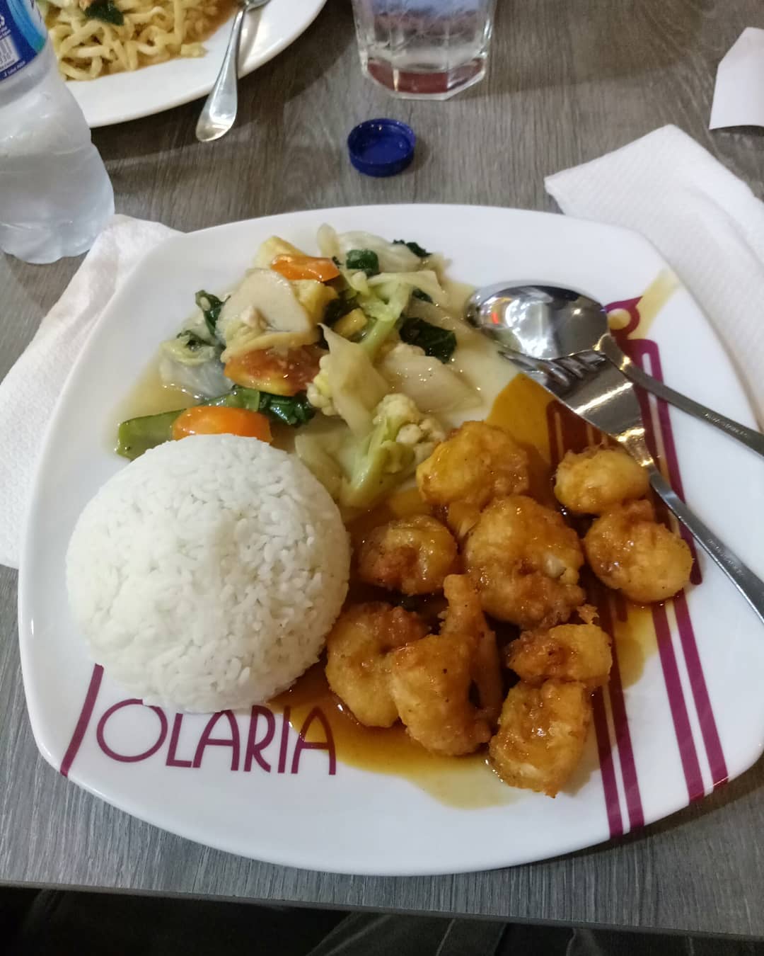 Rest Area Cibubur, Numpang Istirahat dan Hilangkan Lapar