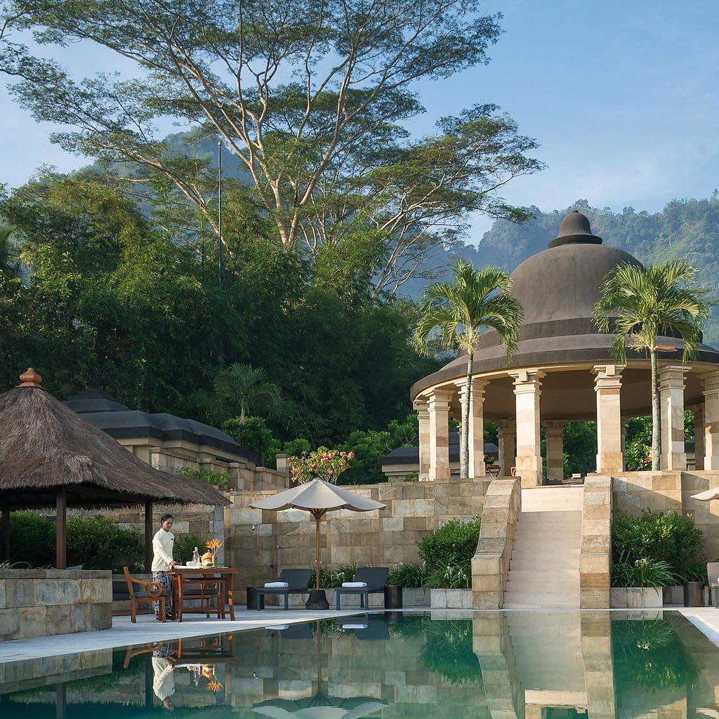 Amanjiwo, the Most Luxurious Resort in Borobudur