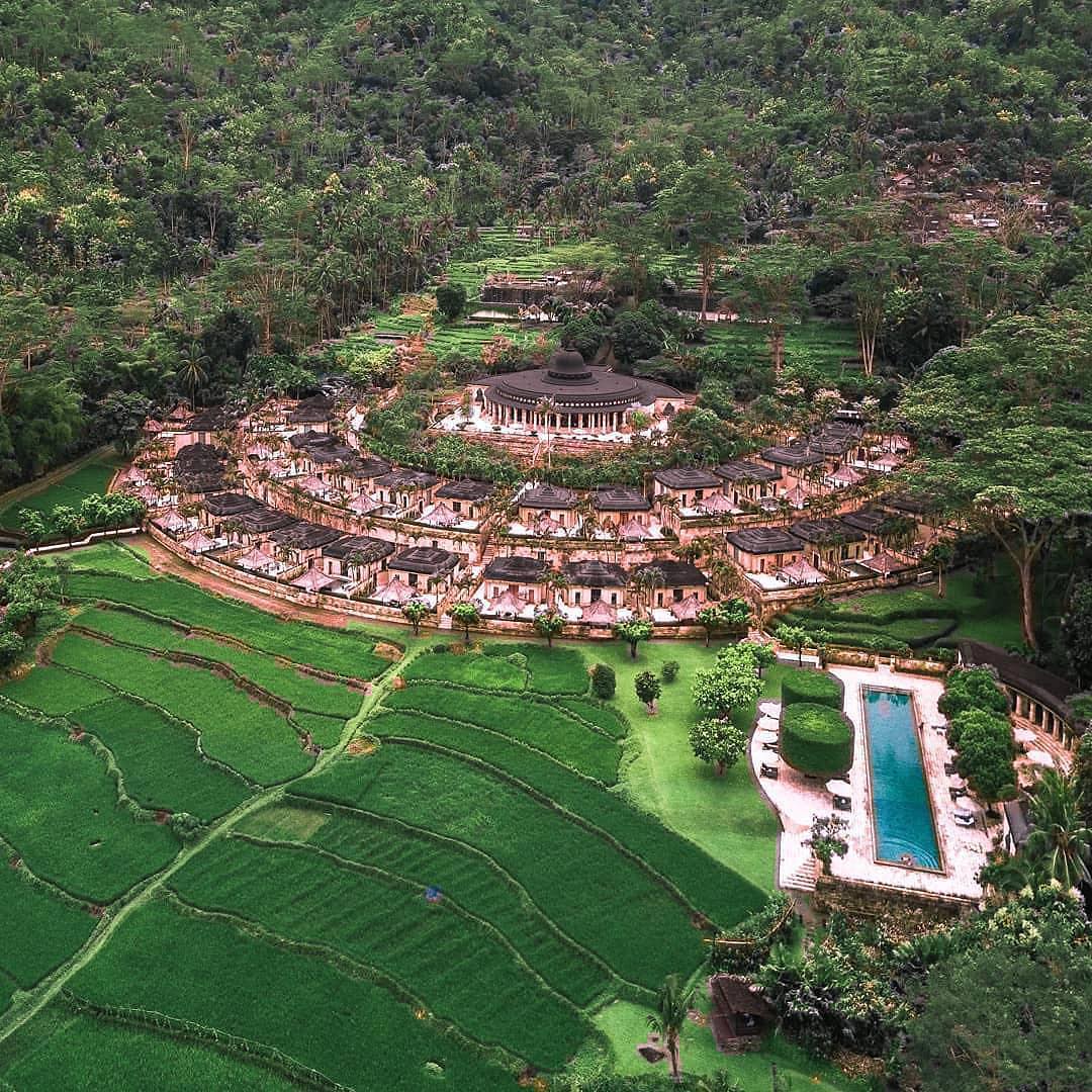 Amanjiwo, the Most Luxurious Resort in Borobudur