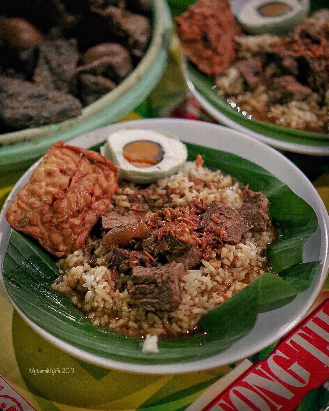 Nasi Gandul Pati, a Traditional Delight in Simplicity