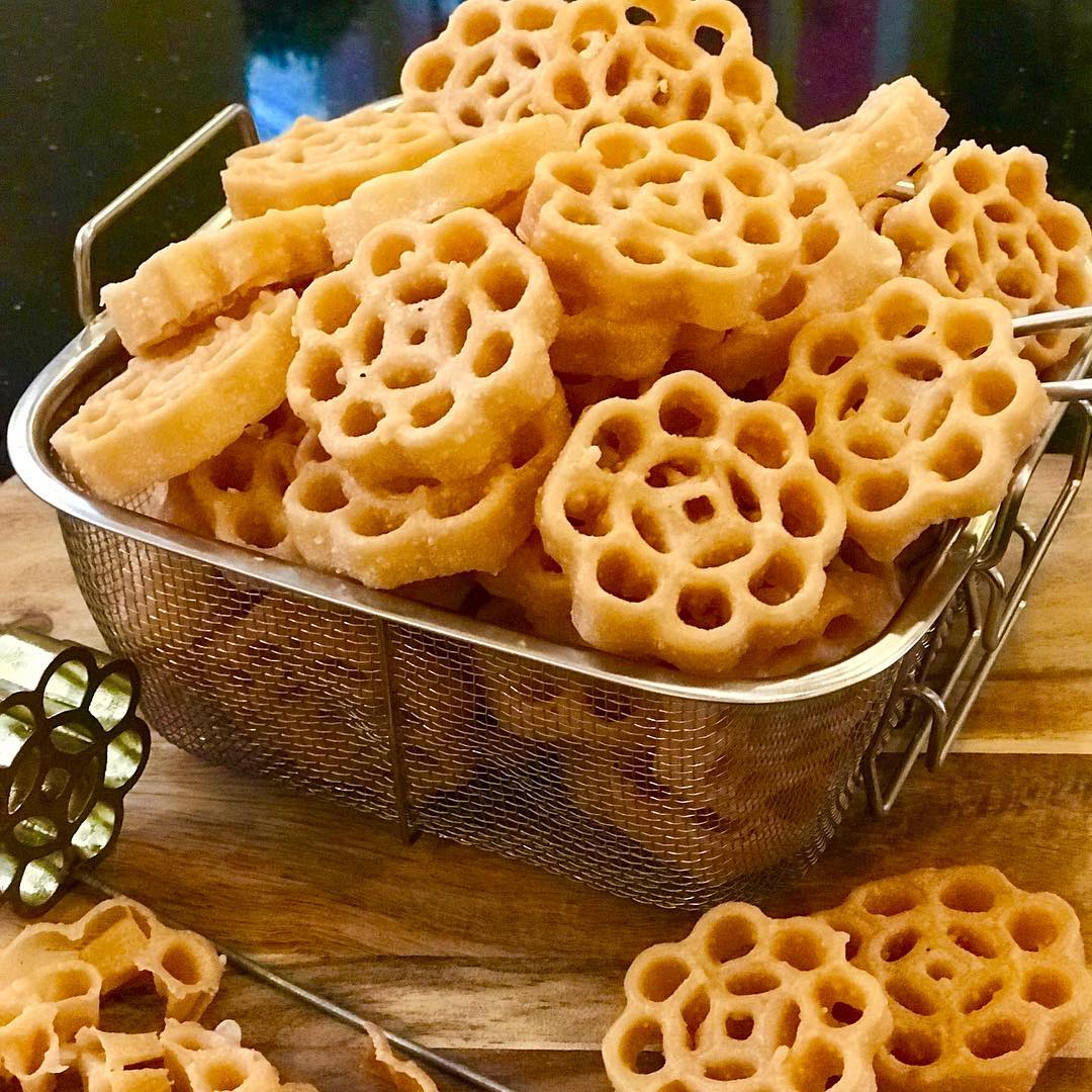 The Many Betawi Traditional Lebaran Snacks