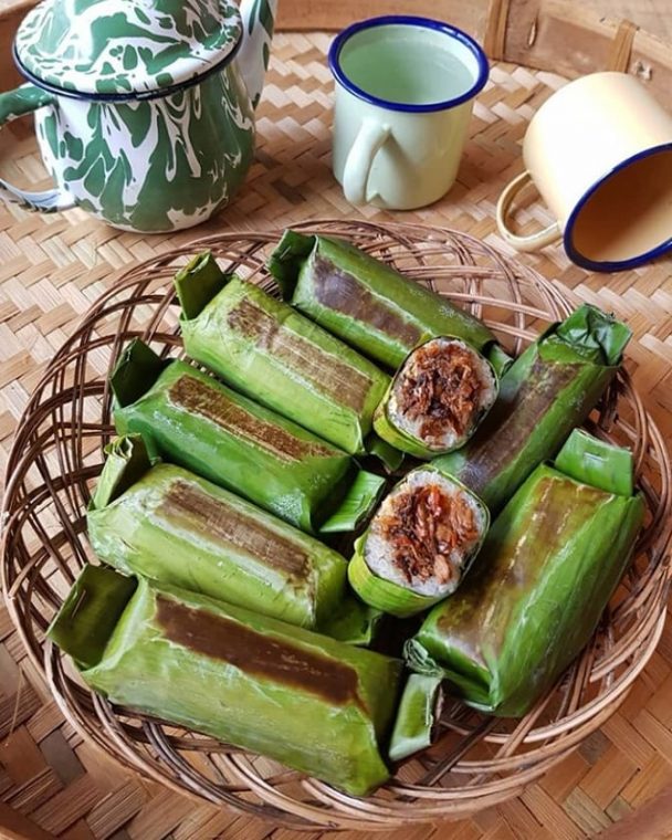 10 Jajanan Pasar Khas Sulawesi, Tetap Bertahan di Tengah Gempuran Kue ...