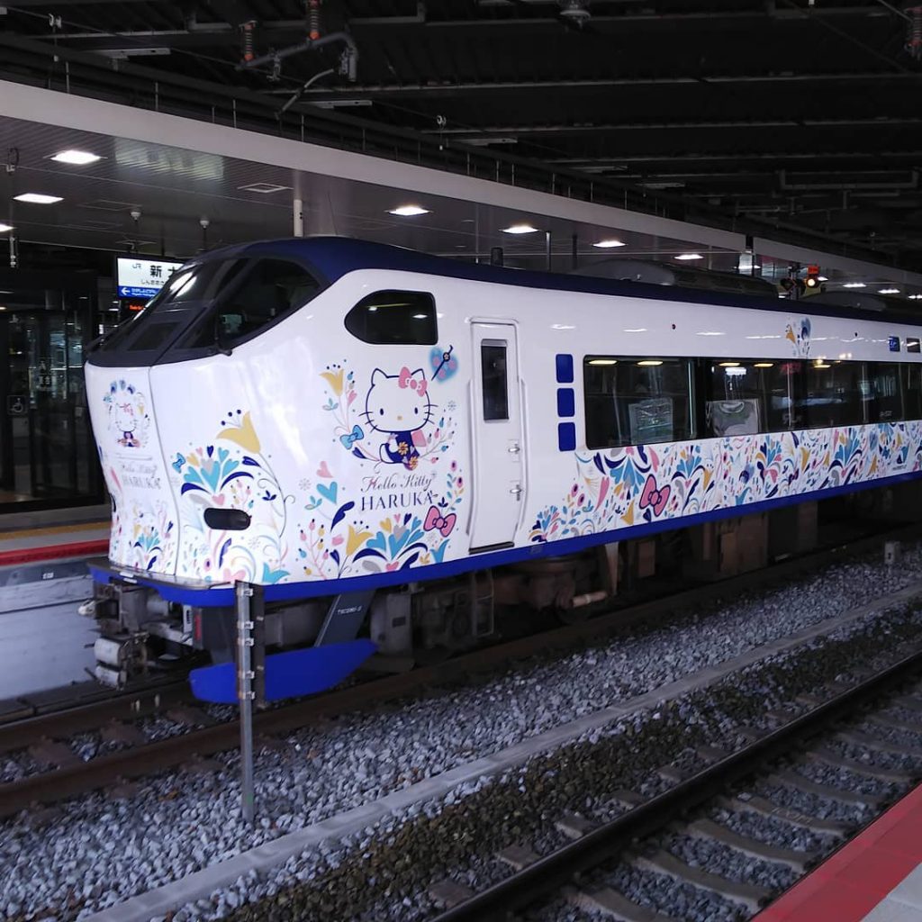 Kereta Kartun di Jepang, Cepat Plus Cute!