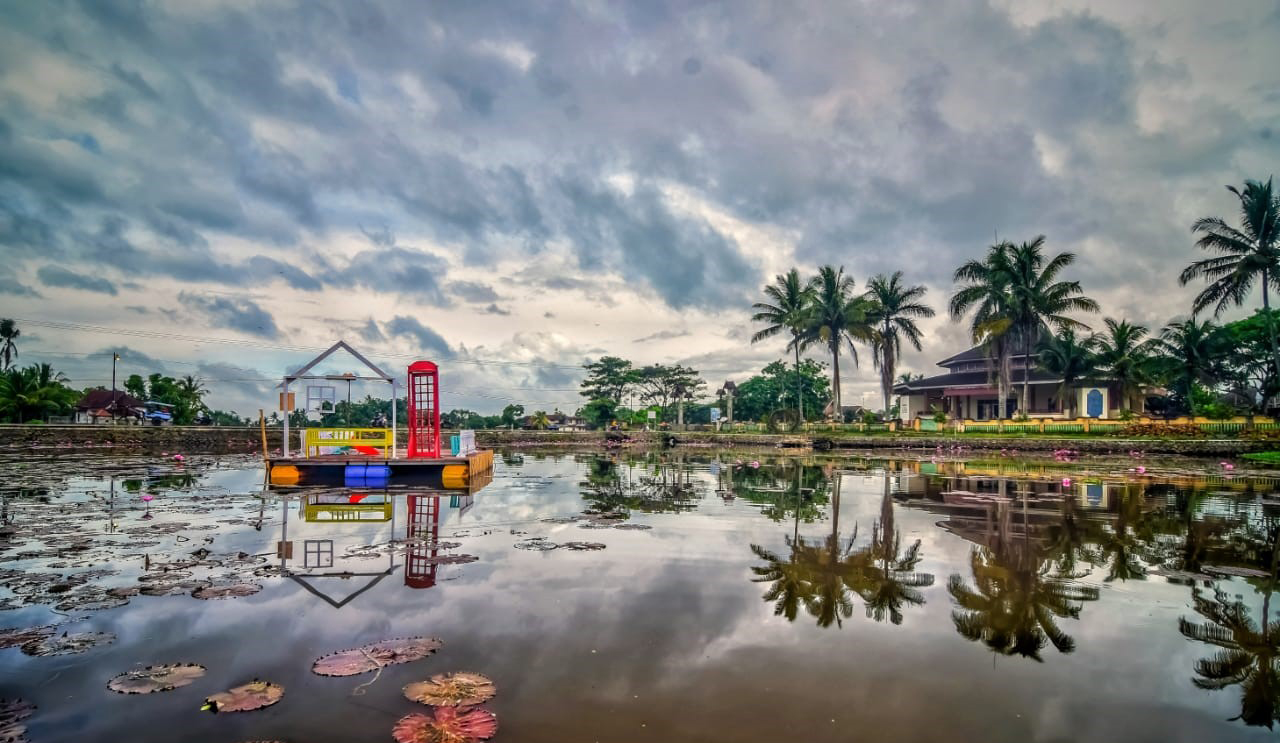 Embung Muncan, Danau dengan Spot Bagus yang Bikin Ingin Selfie Terus