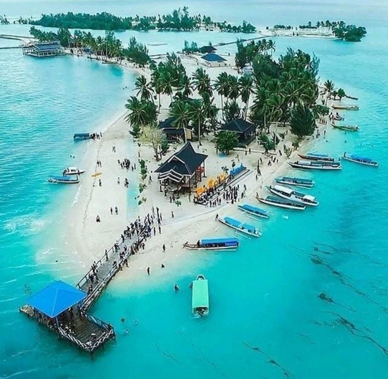 Bokori Island, a Great Phenomenon near Kendari