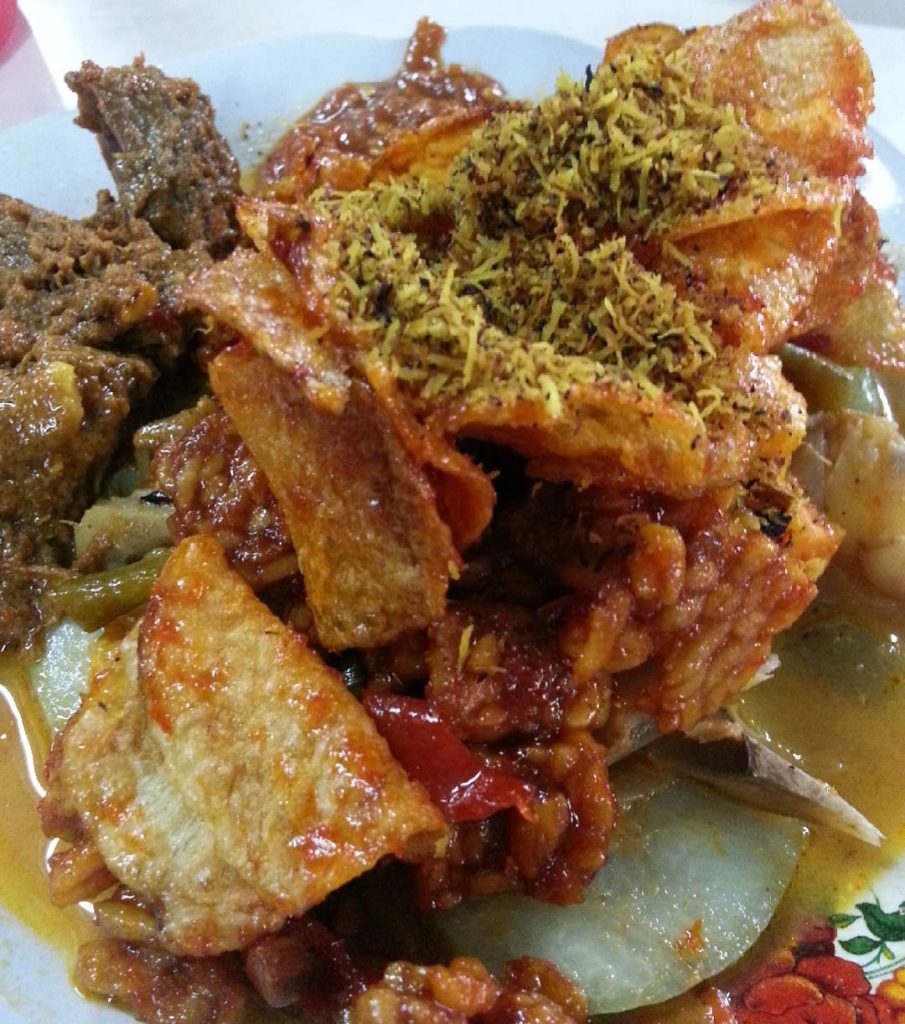 Lontong Medan di Jakarta, Citarasa Gurih Nagih dari Tanah Deli