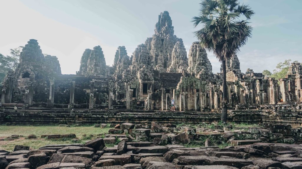 Menelusuri Bayon Temple, Candi dengan ‘Seribu Wajah’ di Kamboja