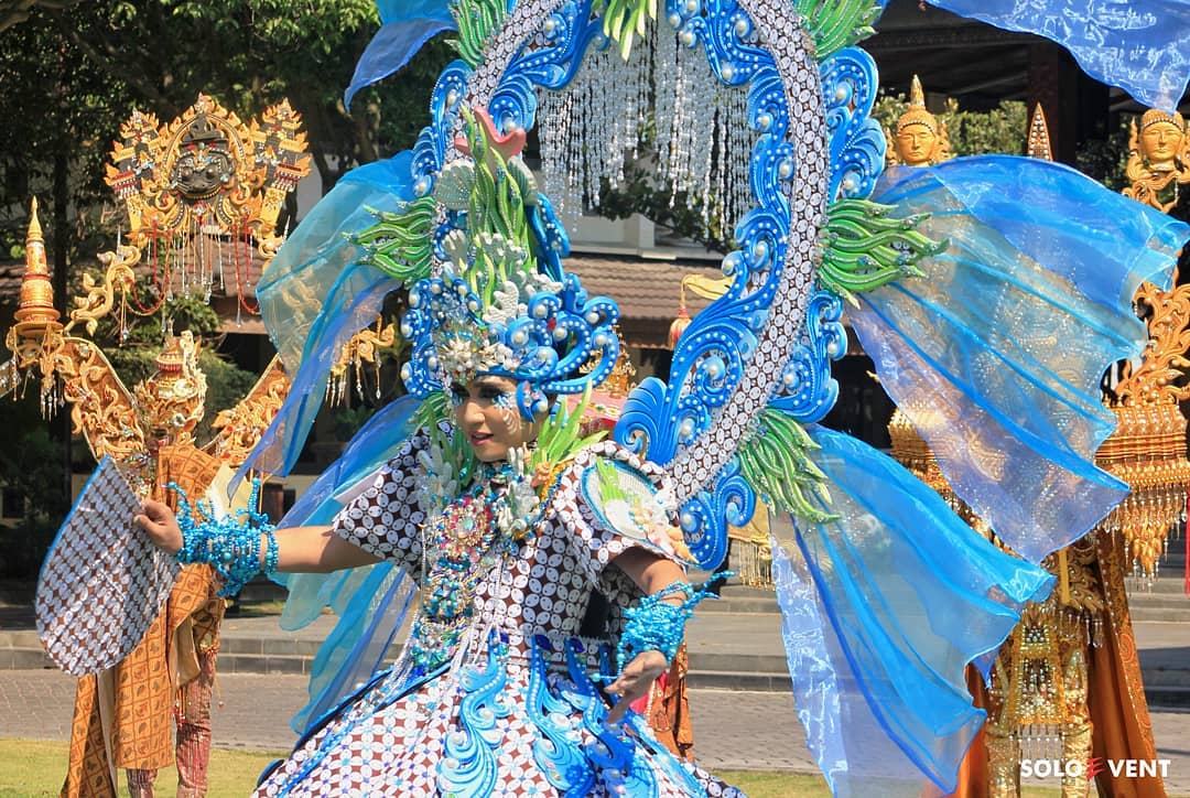 Solo Batik Carnival 2019, Adu Mewah Kostum 11 Negara ASEAN