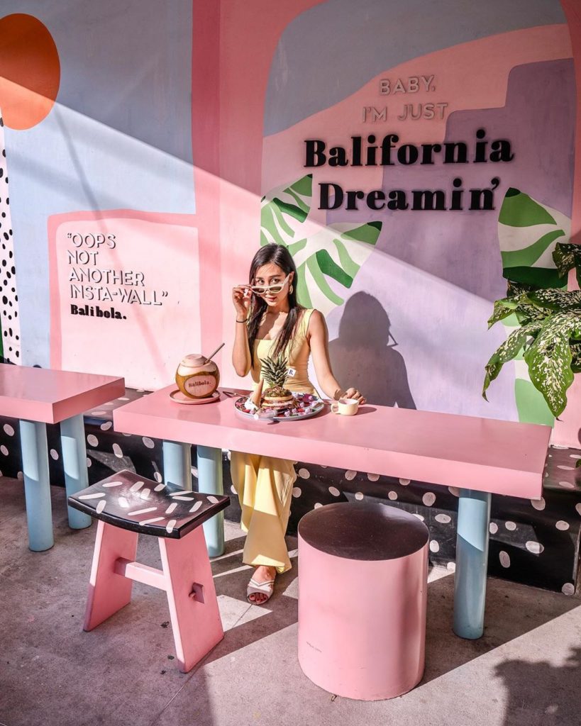 Deretan Kafe Bertema Pink di Bali, Siapkan Pose Terbaikmu