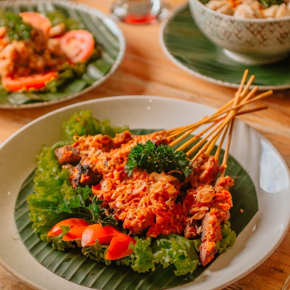 Enjoying the Spicy yet Tasty Sate Plecing in Bali