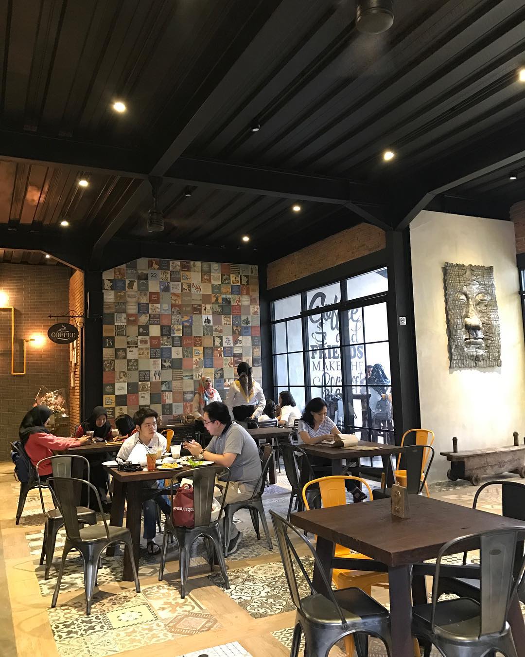 4 Kafe Hits di Blitar, Millenial Kekinian Wajib Datang