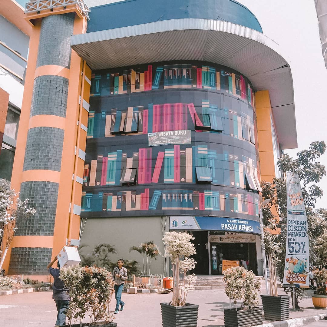 Pasar Buku Kenari, Sentra Belanja Buku Viral di Jakarta
