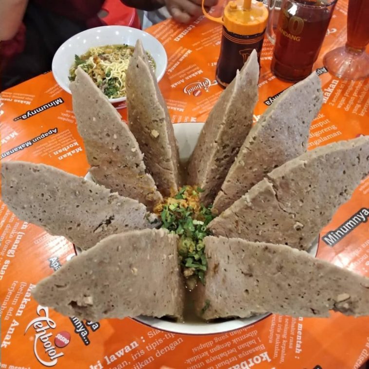 4 Bakso Keroyokan di Jakarta, Porsinya Tawuran!