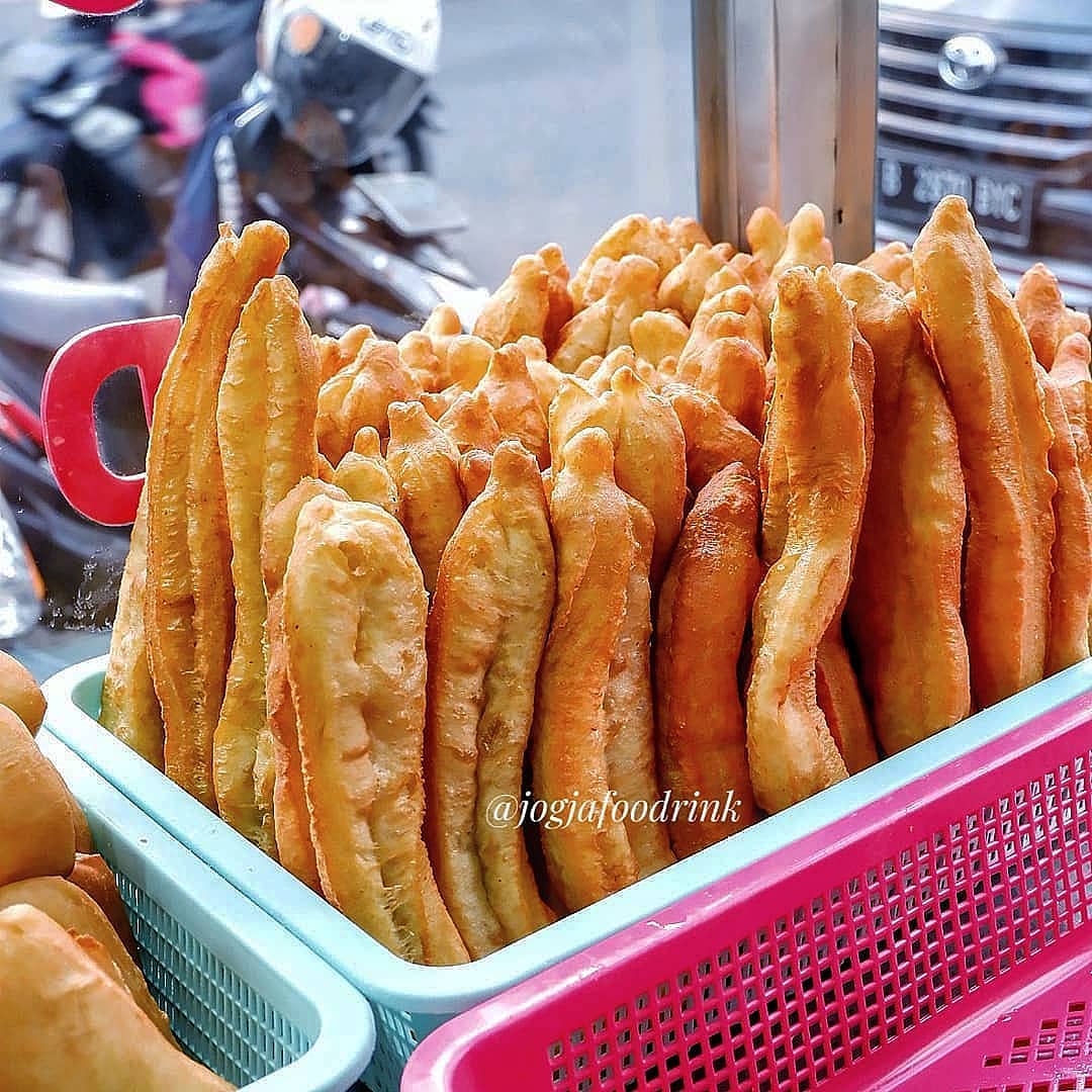 10 Jajanan Gorengan Jogja, Enaknya Bikin Nambah Terus!