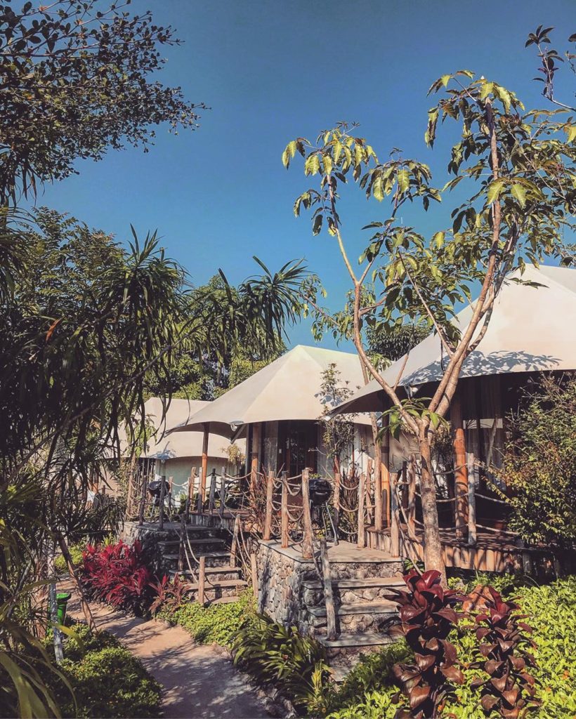 Oak Tree Glamping Resort Batu, Rasakan Staycation Mewah Modal Murah