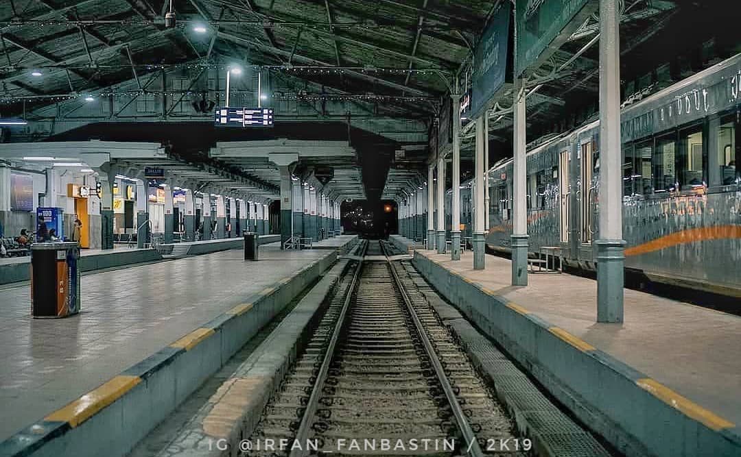 5 Stasiun Kereta Terbaik Indonesia 2019, Salah Satunya Punya Peron ...