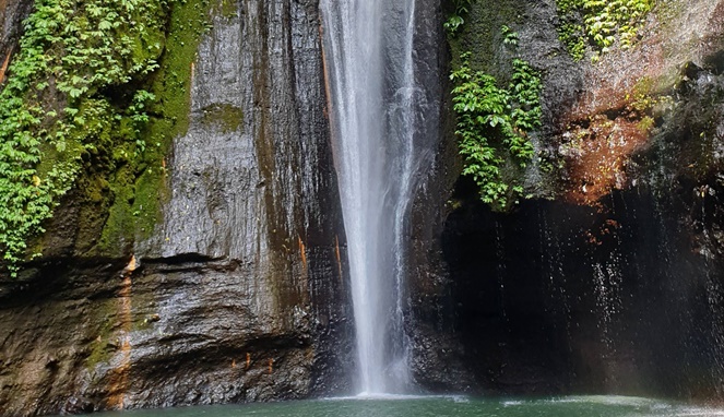 Tidak Melulu Kuta, 3 Air Terjun Indah Ini Wajib Dijelajahi
